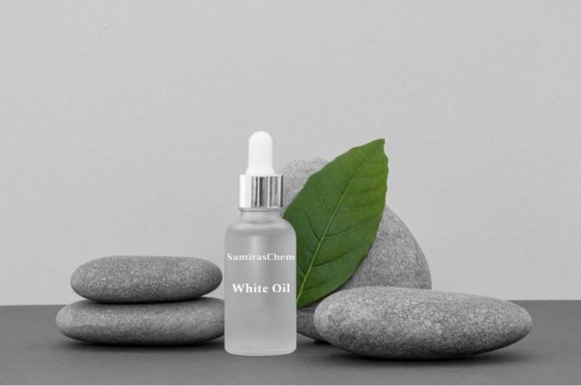White oil adalah sebagai white mineral oil atau liquid paraffin